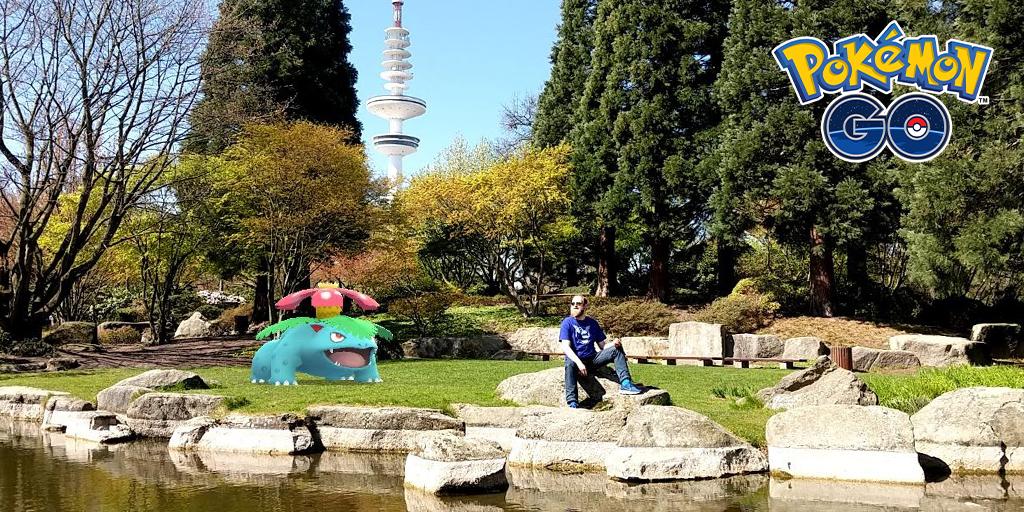 Niantic shares GO Snapshot photo of Trainer relaxing next to Venusaur ...